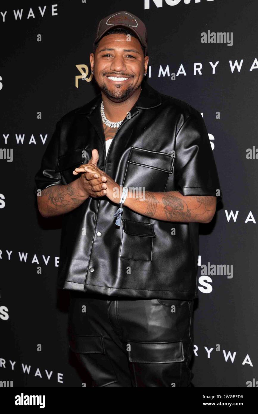 Beverly Hills, USA. 03rd Feb, 2024. Derrick Milano attends the arrivals ...