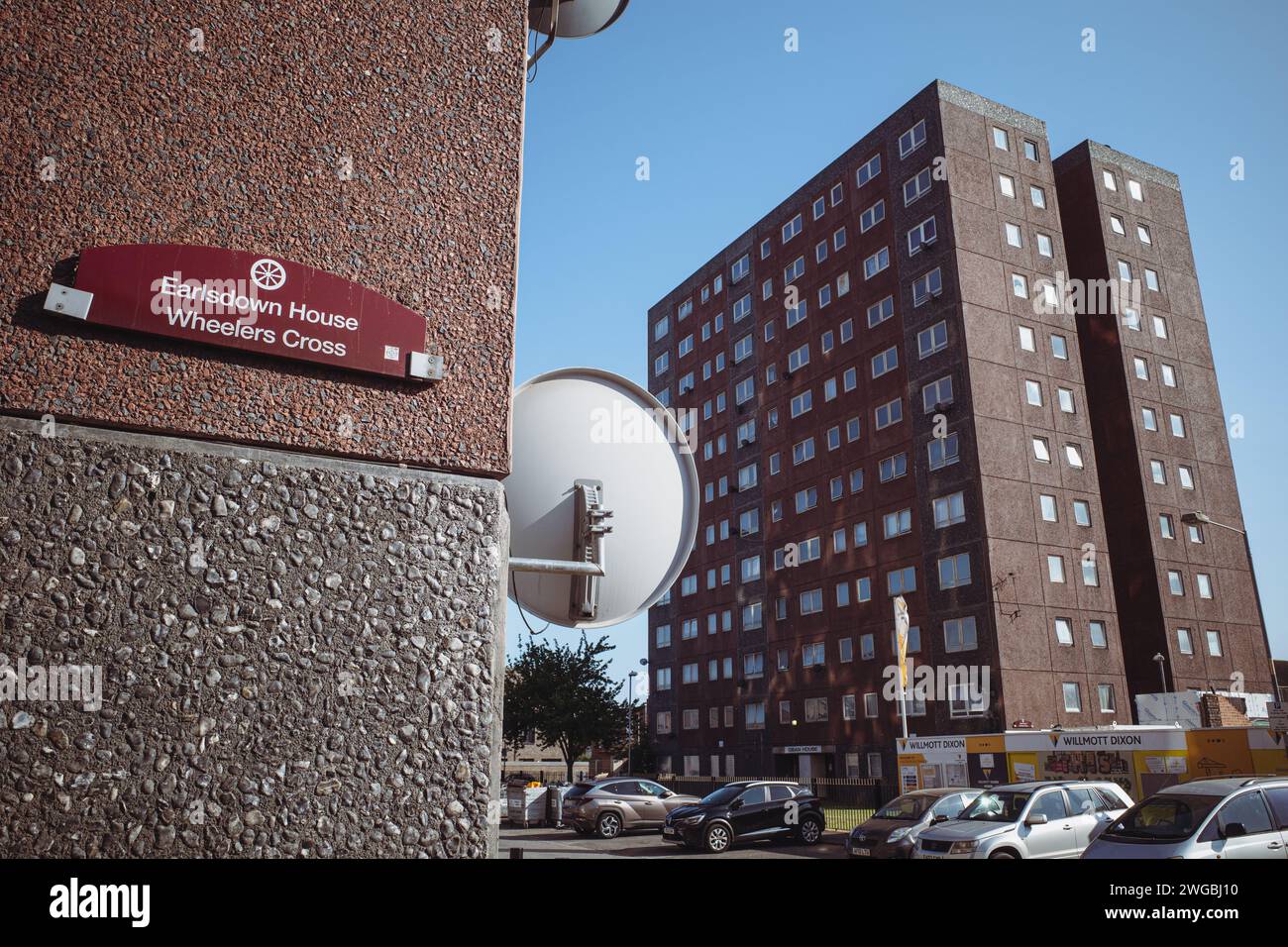 Run down tower block on the Gascoigne estate in Barking, East London ...