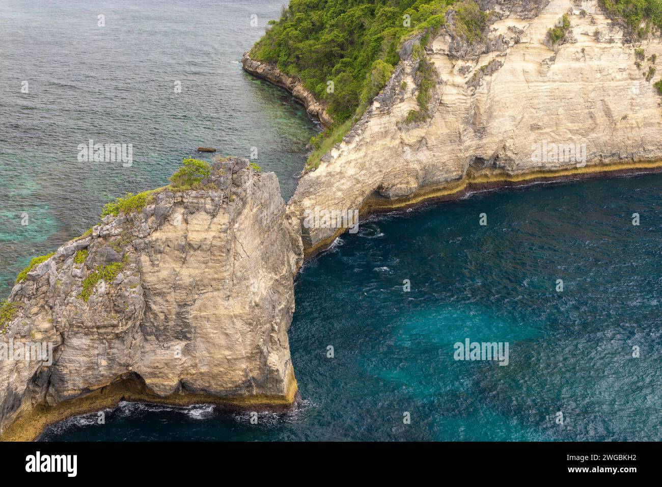 Rocky coastline on island bali hi-res stock photography and images - Alamy