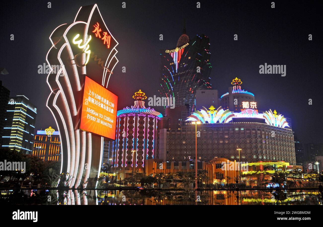 Macau cityscape night hotel hi-res stock photography and images - Alamy