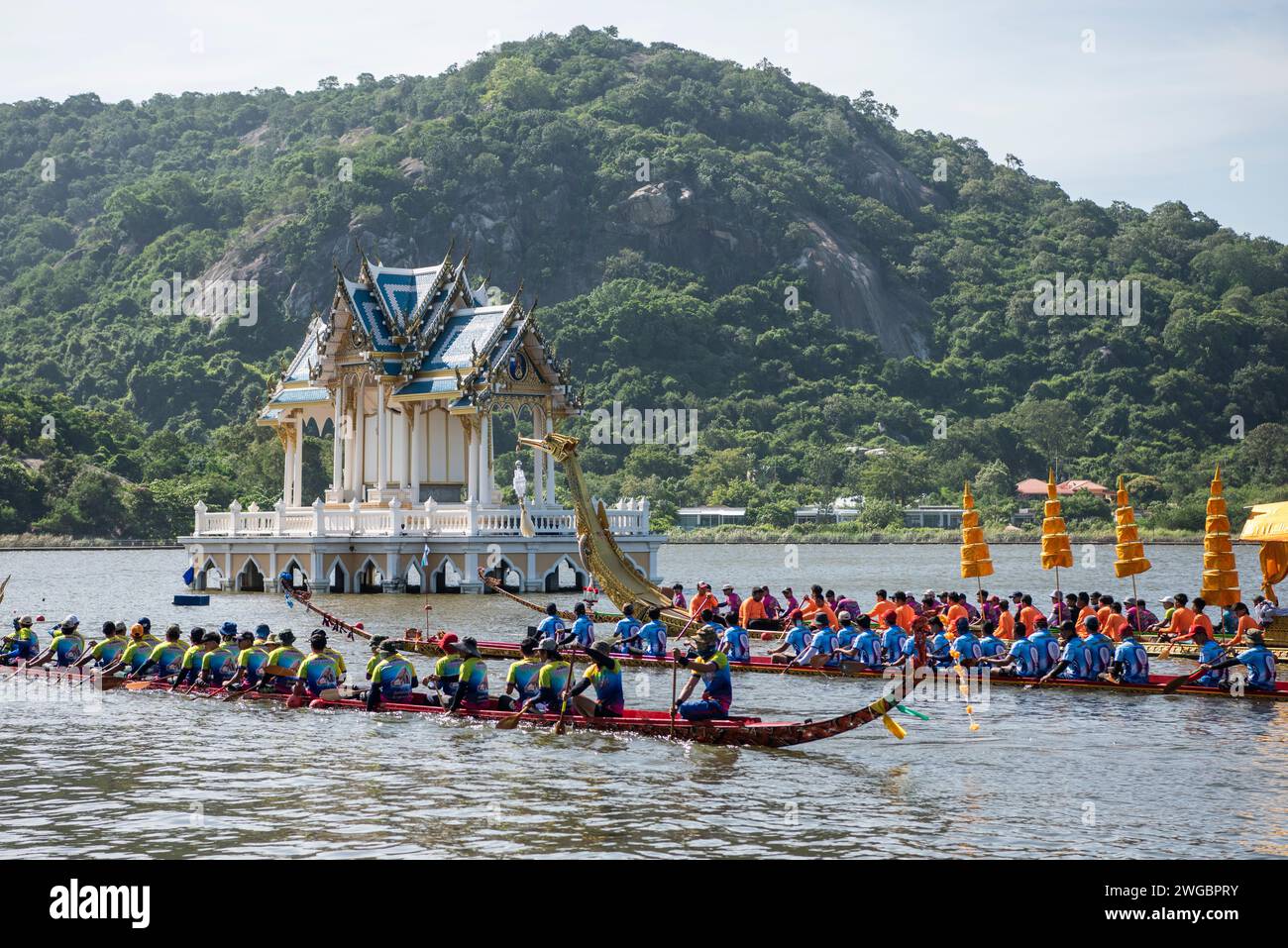 Dragonboat or Longboat Teams in front of the Royal pavillon on the Lake ...