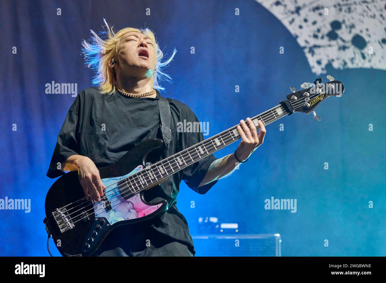 Shinya Sin Shinohara von SiM Silence iz Mine live in der ZAG Arena ...