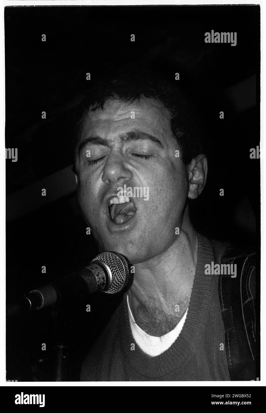 NEW YOUR BAND CELL, CONCERT, 1994: Ian James singer and guitarist with ...