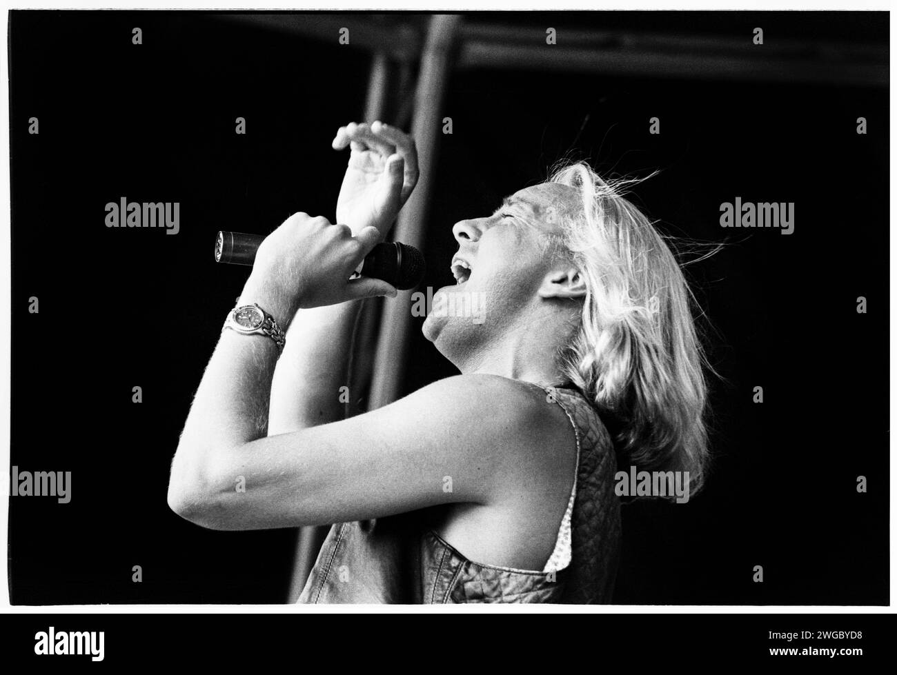 Nightcrawlers band hi-res stock photography and images - Alamy