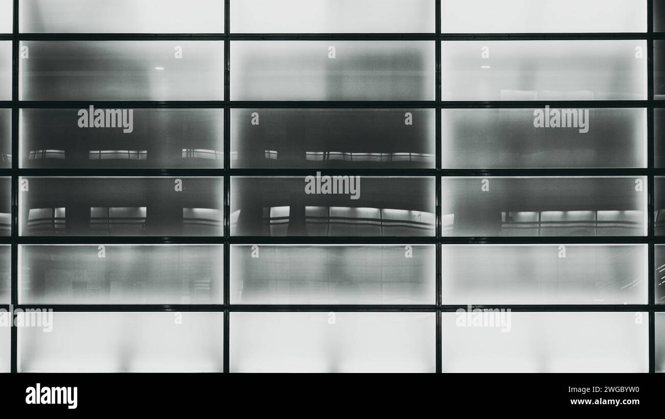 Rectangular prism shape building hi-res stock photography and images ...