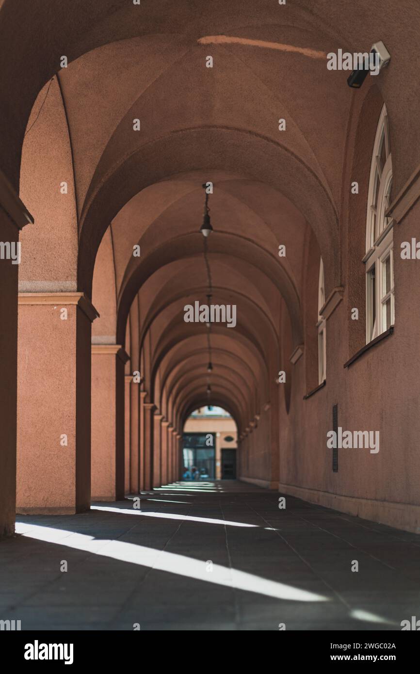 Arcades building construction facade hi-res stock photography and ...