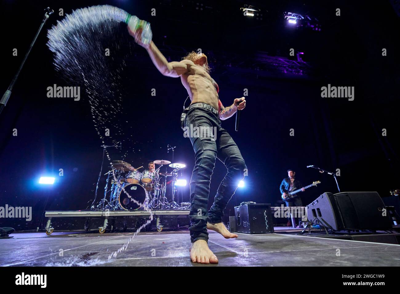 Jonny Hawkins von Nothing More live in der ZAG Arena. Hannover, 03.02. ...