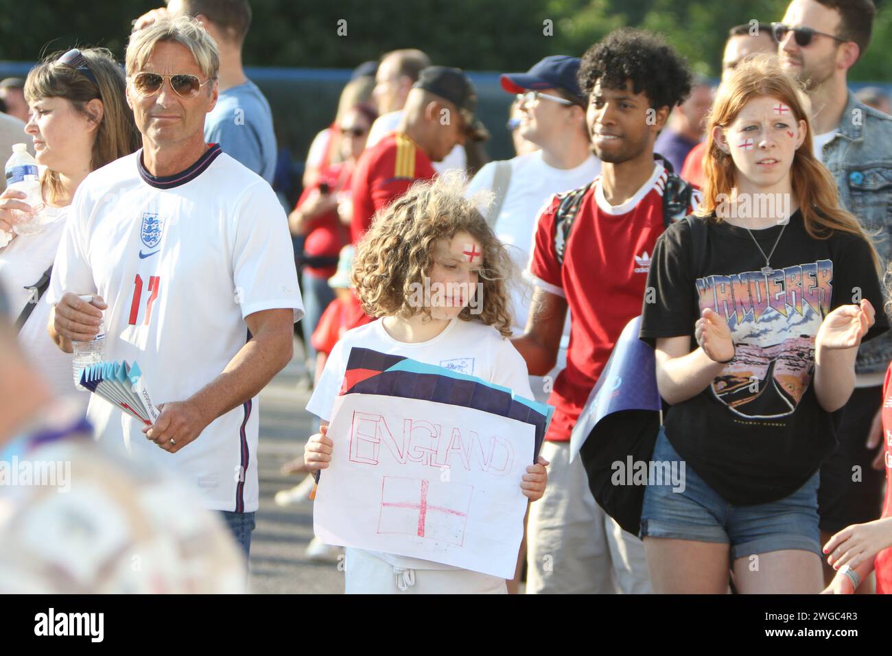 Young fans with England poster and face paint England v Spain, UEFA ...