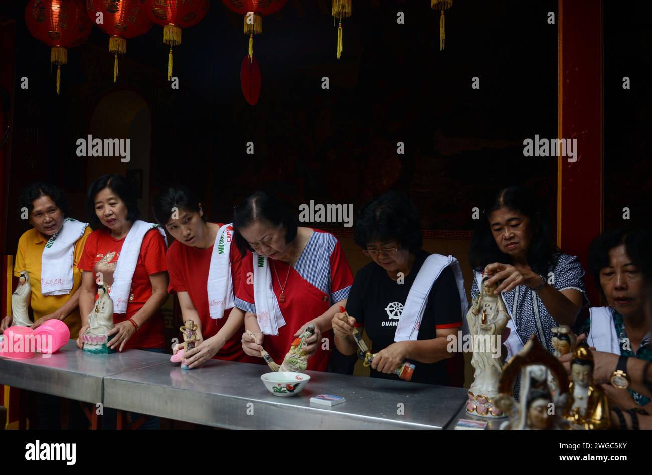 Bogor, West Java, Indonesia. 4th Feb, 2024. People are cleaning statue ...