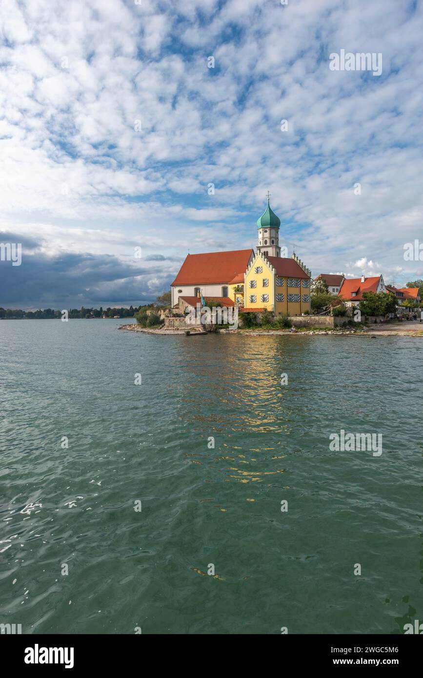 Moated castle, Lake Constance, parish church of St. George, onion dome ...