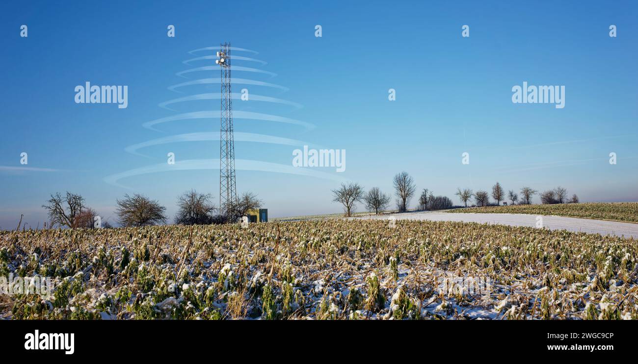 5G radio relay antenna on a snow-covered field in Kraichgau, Germany ...