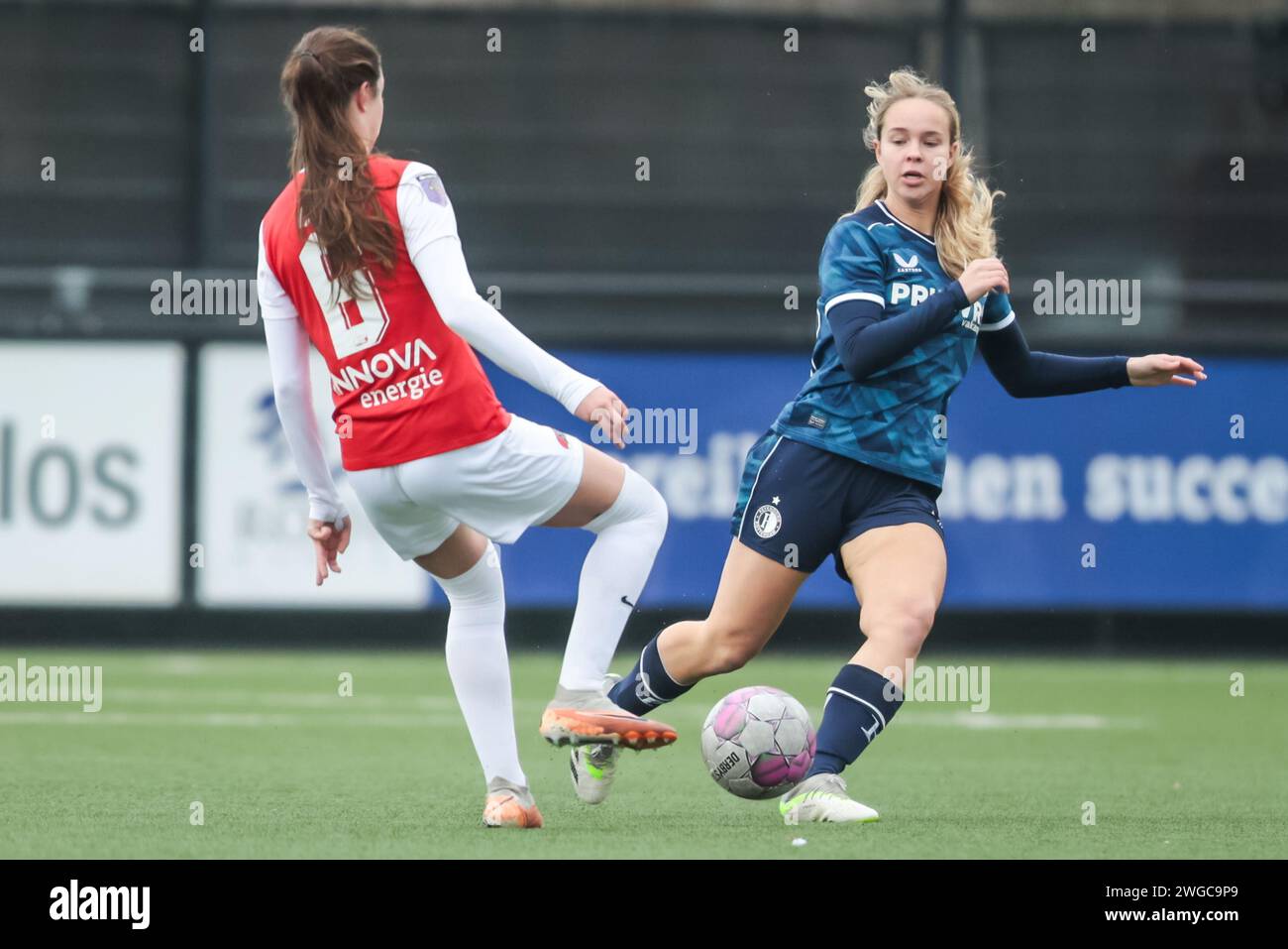 Isa colin hi-res stock photography and images - Alamy