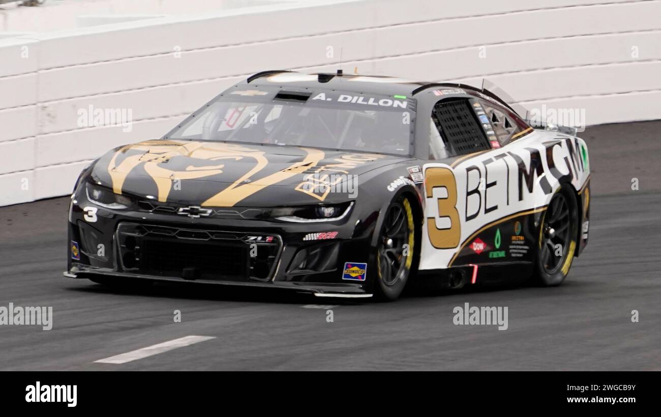 Austin Dillon (3) drives during qualifying heats for the Busch Light ...