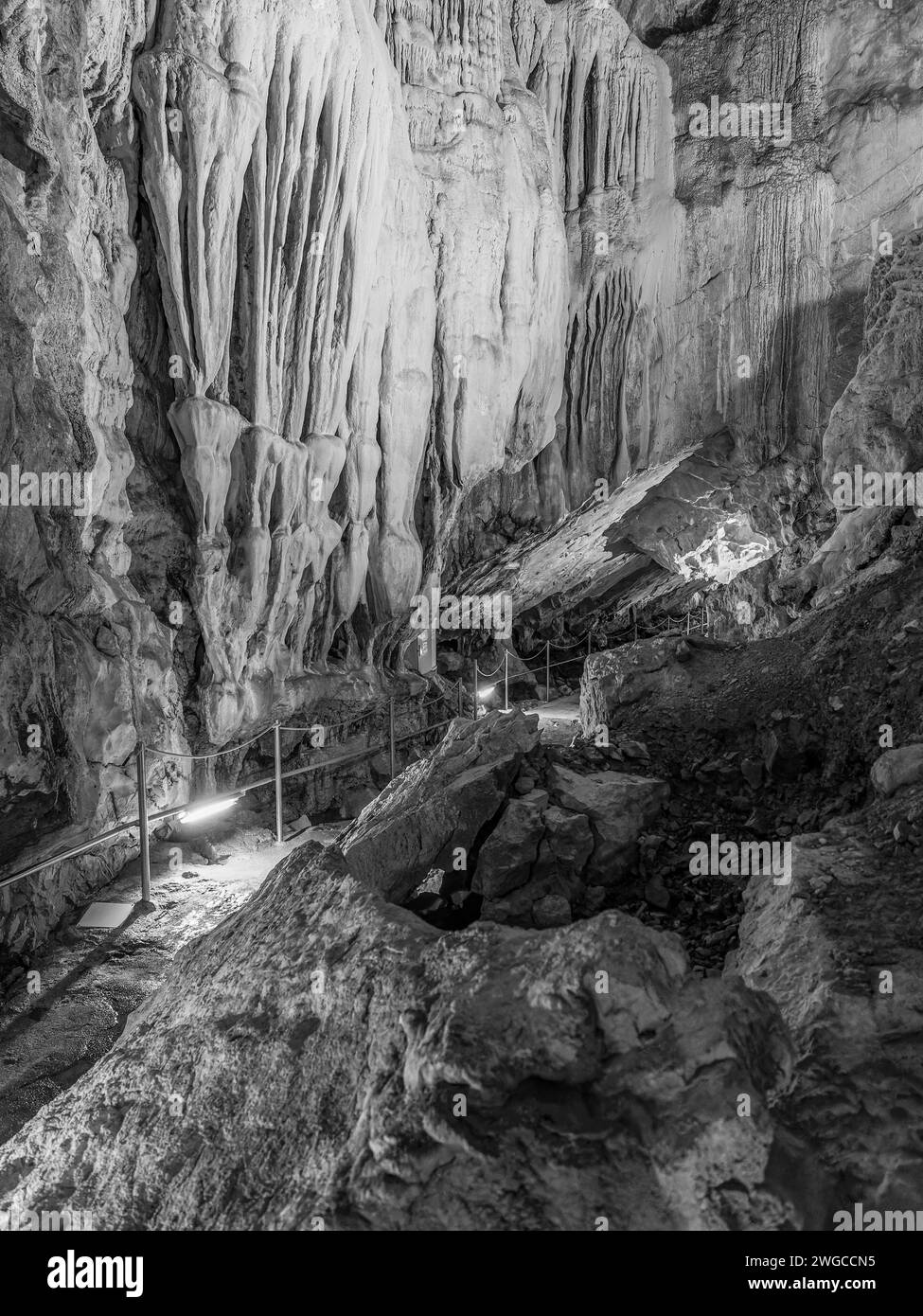 Las Güixas Cave, Villanúa, Pyrenees, Huesca, Aragon, Spain. Cave that ...