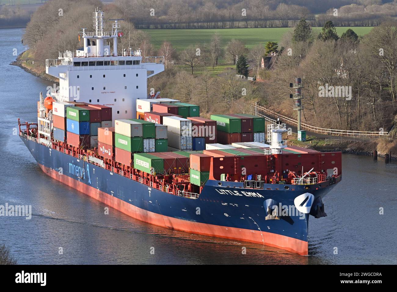 Containership LITTLE EMMA passing the Kiel Canal Stock Photo - Alamy