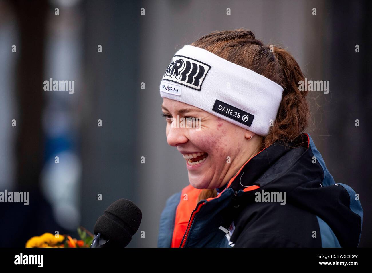 Lisa Schulte (Oesterreich) lacht, GER, FIL Luge Rodel Weltcup ...
