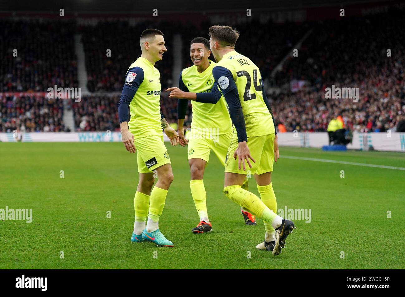 Sunderland's Nazariy Rusyn (left) celebrates with teammates after ...