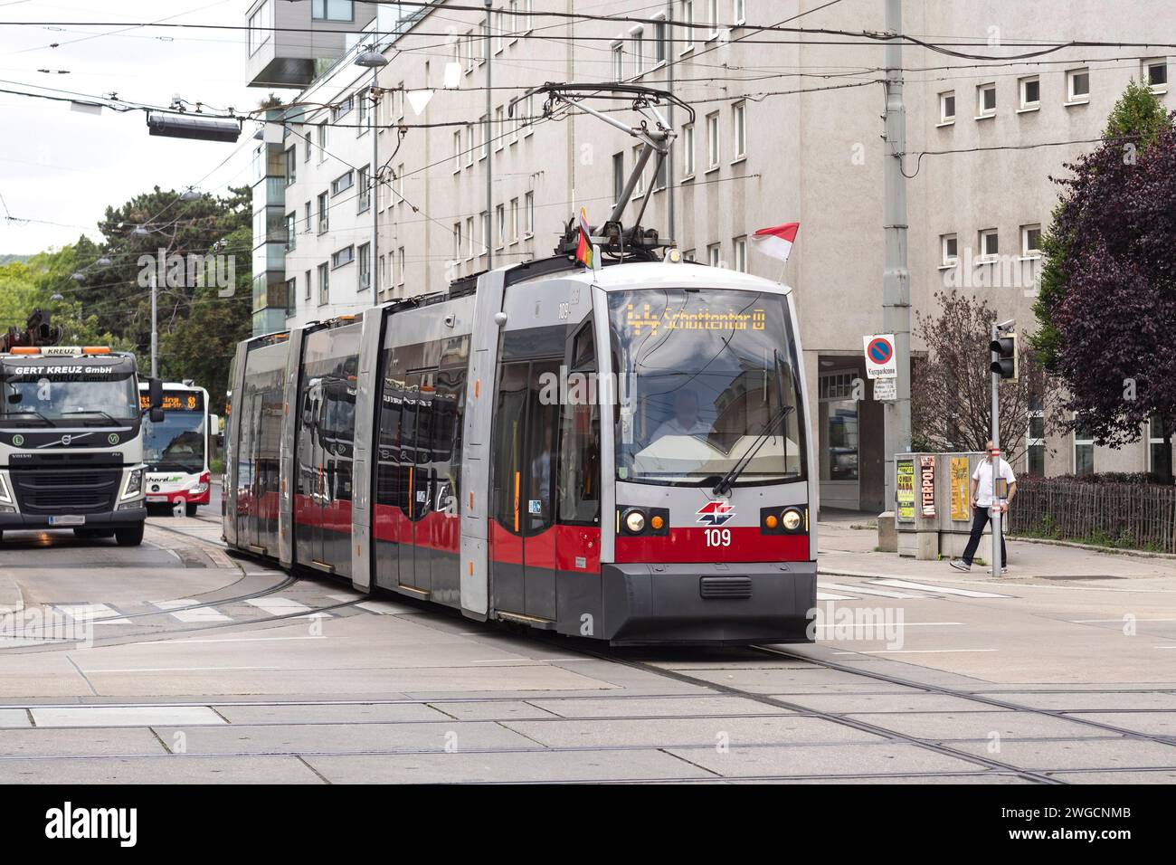 Strassenbahngarnituren hi-res stock photography and images - Alamy