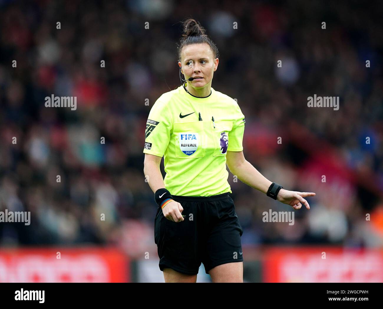 English premier league football 2024 hi-res stock photography and ...