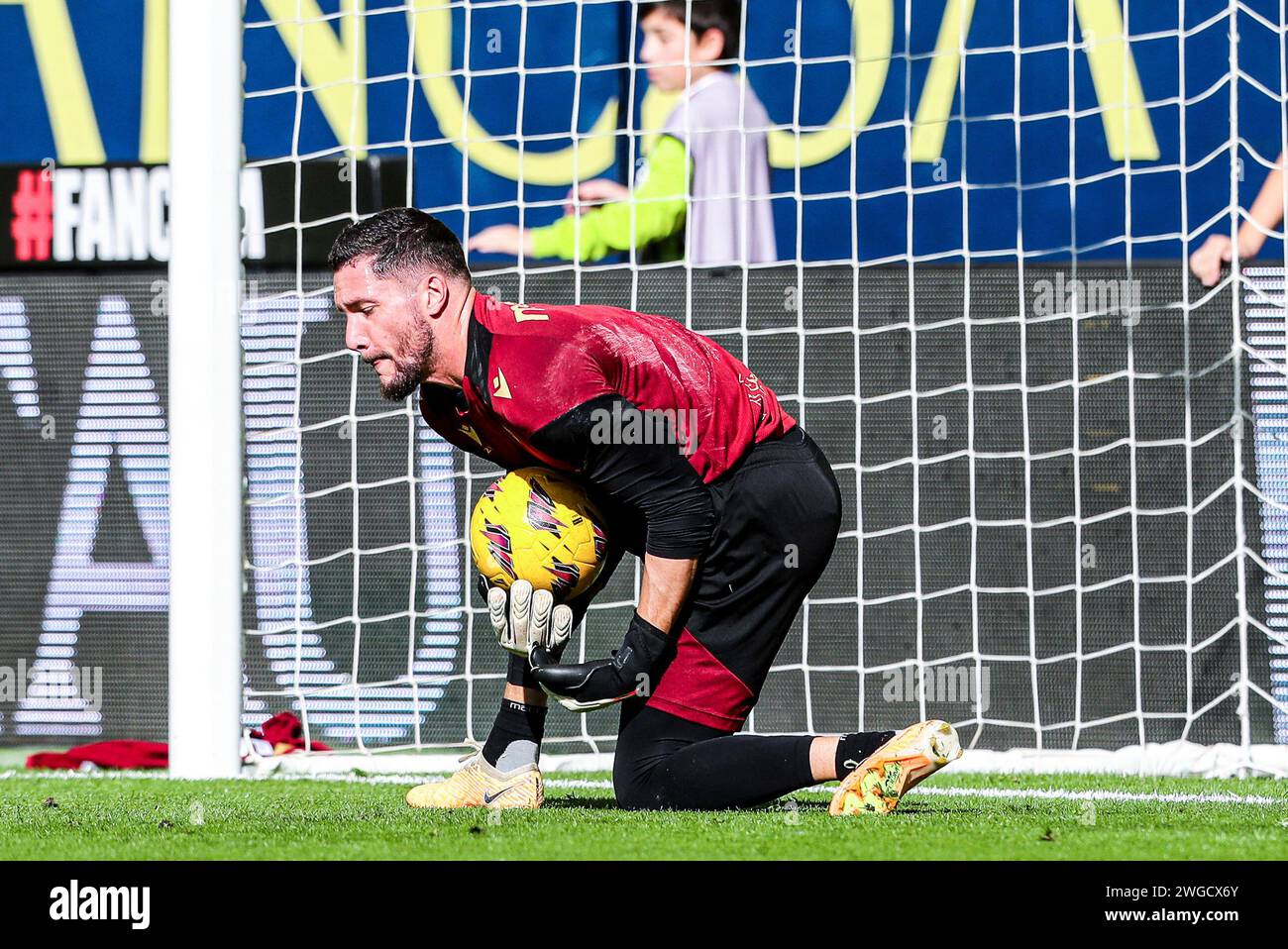 Conan Ledesma of Cadiz warms up during the spanish league, La Liga EA ...