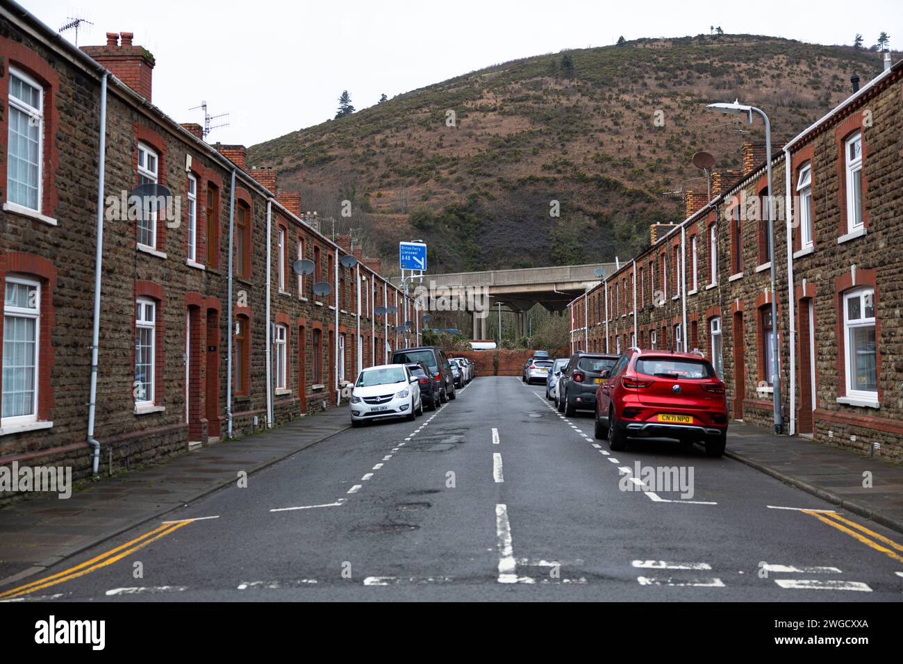 M4 Motorway at Port Talbot showing Junction 41 off slip sign for Briton ...