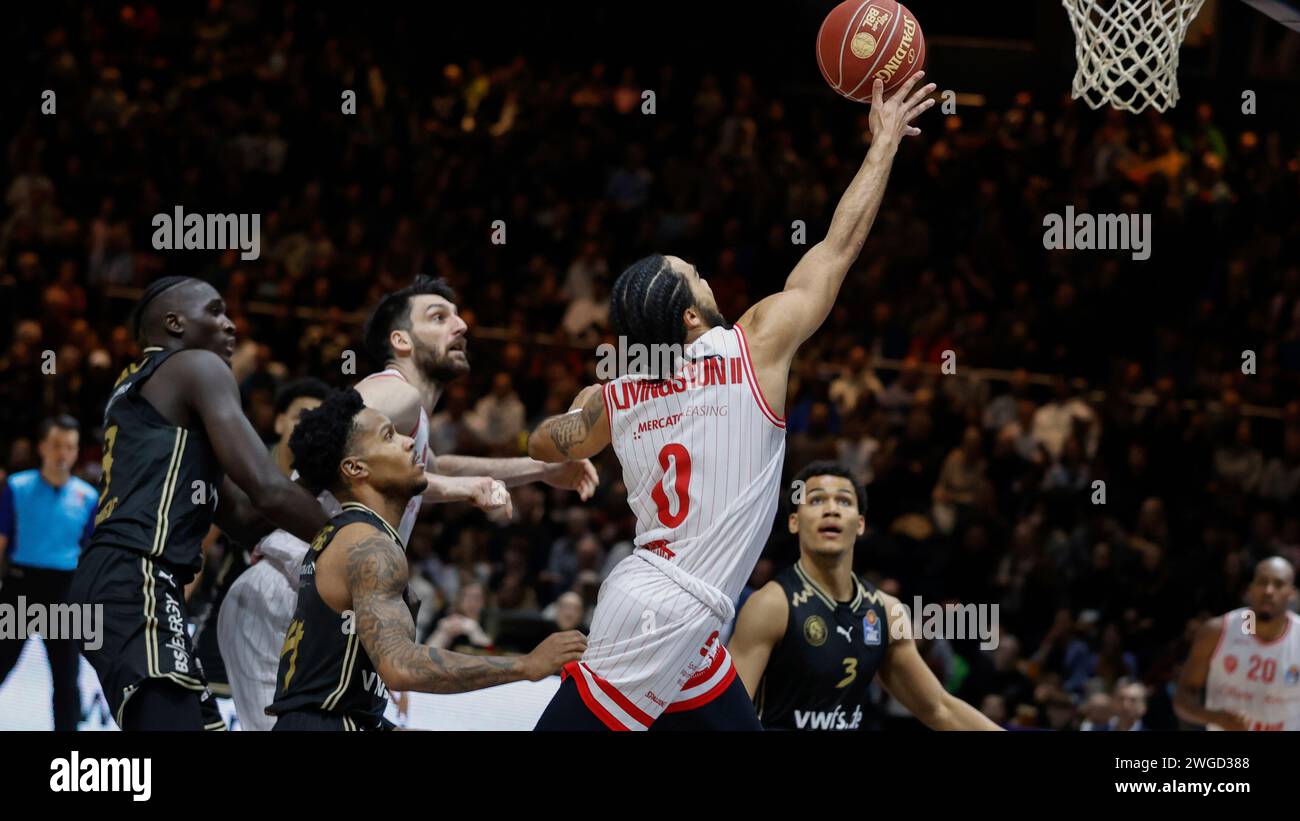 04.02.2024, Basketball Loewen Braunschweig vs. Wuerzburg Baskets, easyCredit BBL, 19. Spieltag ...