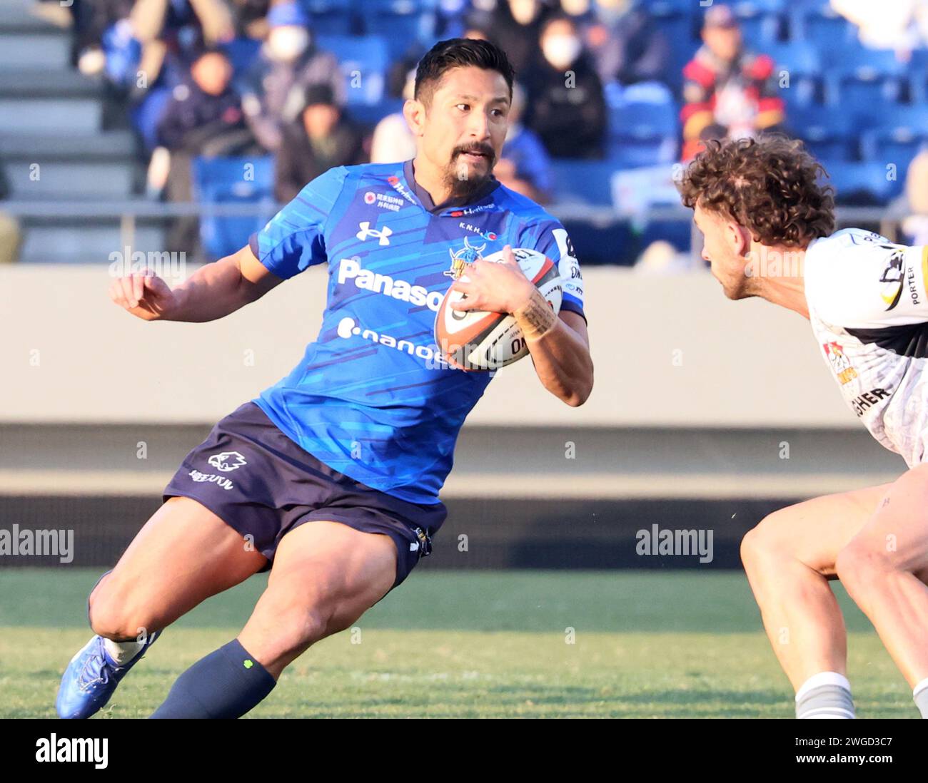 Kumagata, Japan. 4th Feb, 2024. Saitama Panasonic Wild Knights scrum ...