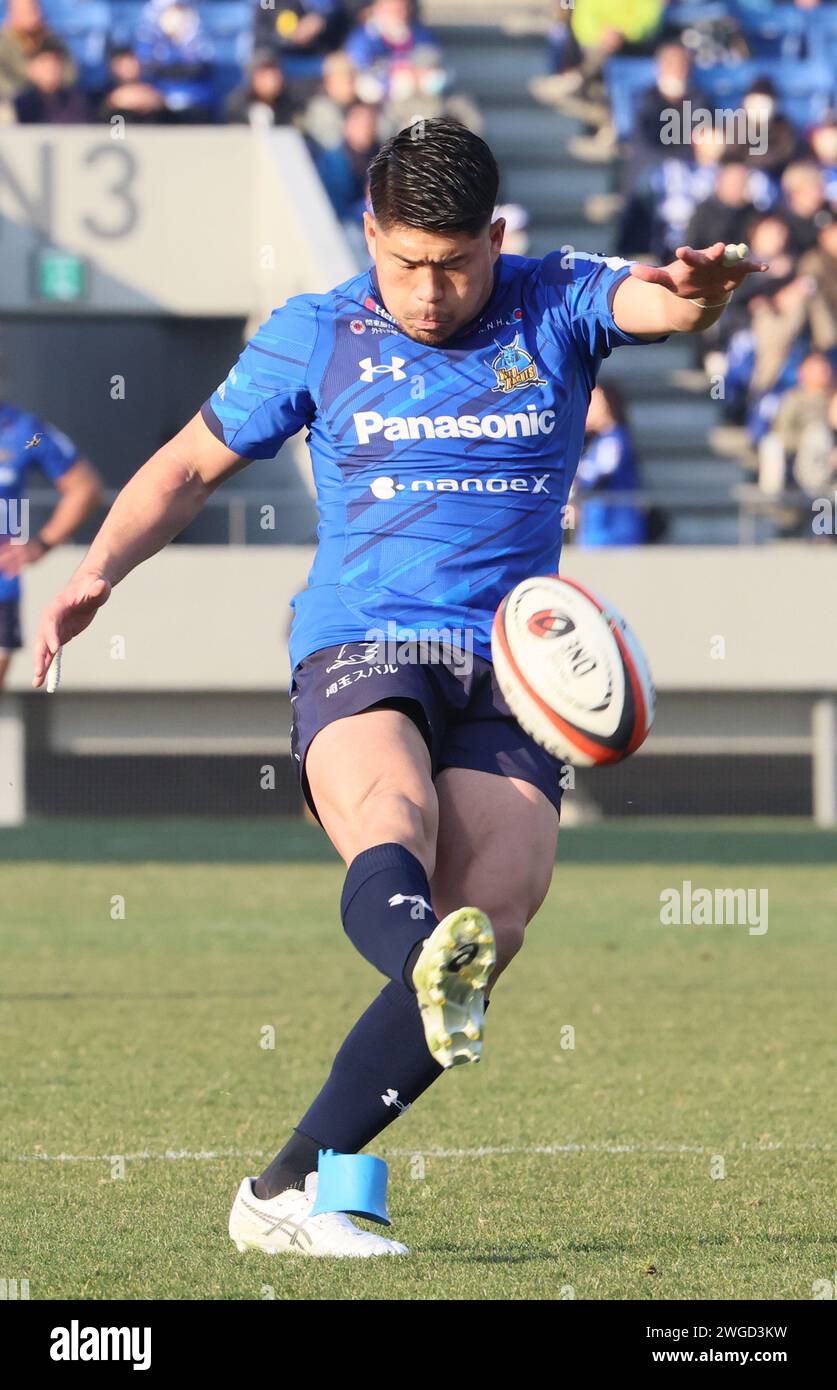 Kumagata, Japan. 4th Feb, 2024. Saitama Panasonic Wild Knights fly half ...