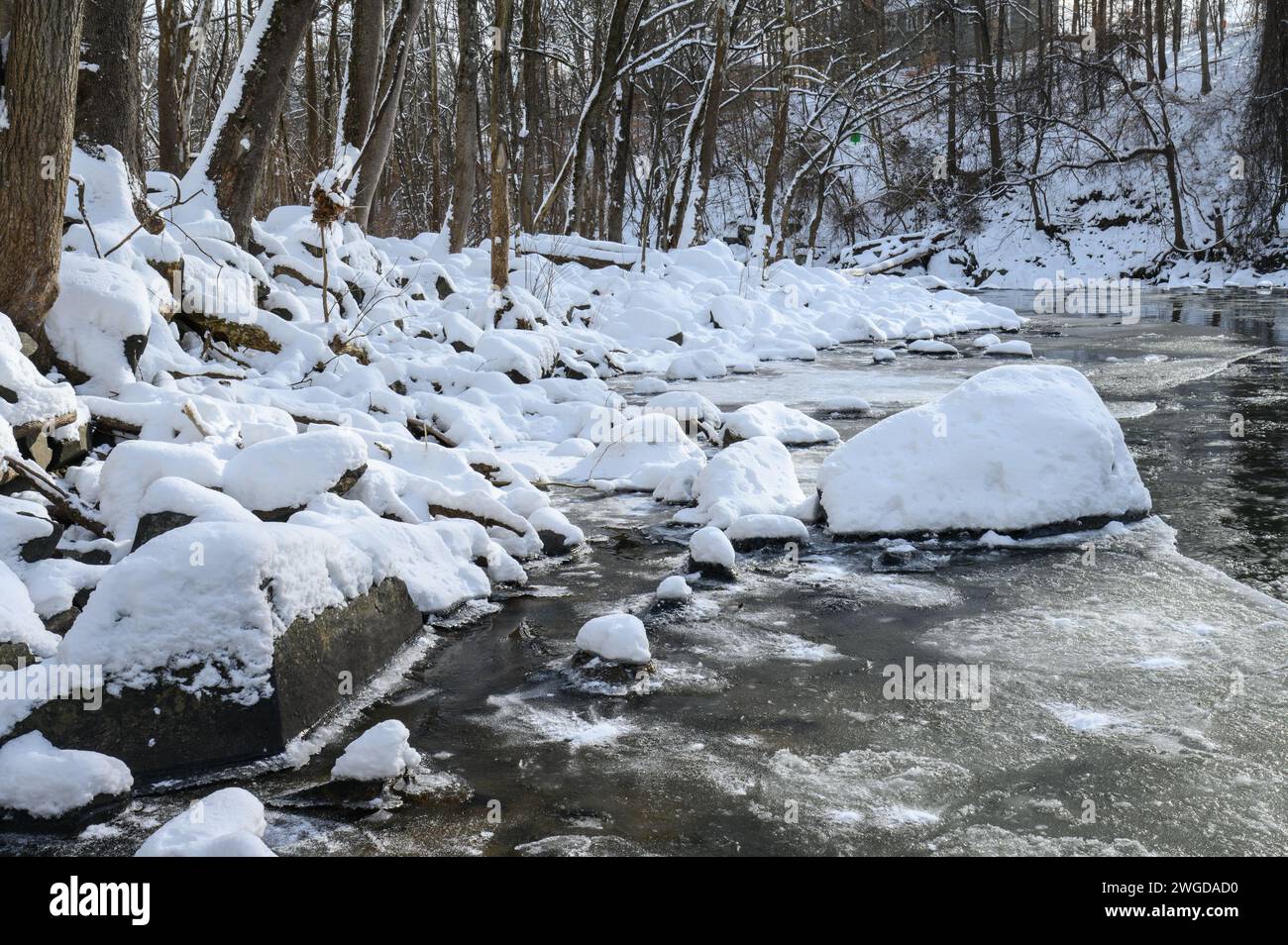 Savage mill trail river hi-res stock photography and images - Alamy