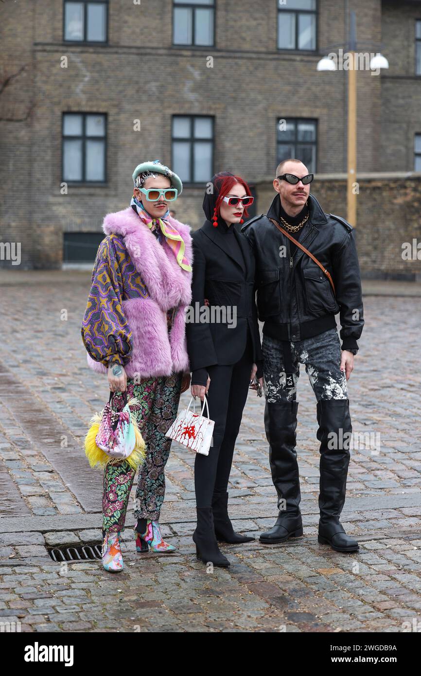 Fashionistas pose for photographs before the Roif Ekroth AW 2024 ...