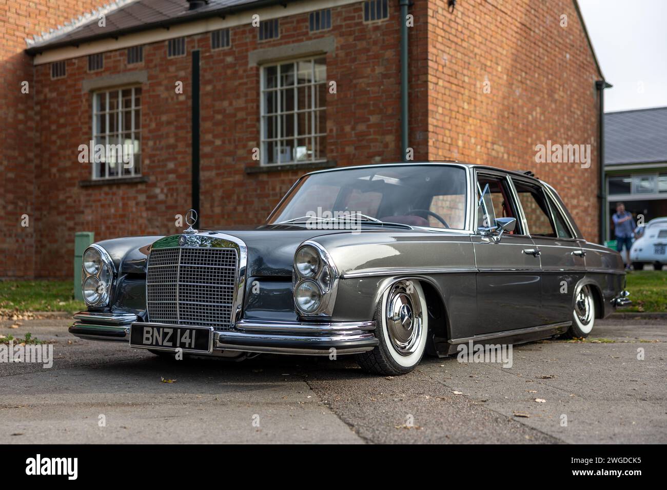 Mercedes bnz hi-res stock photography and images - Alamy