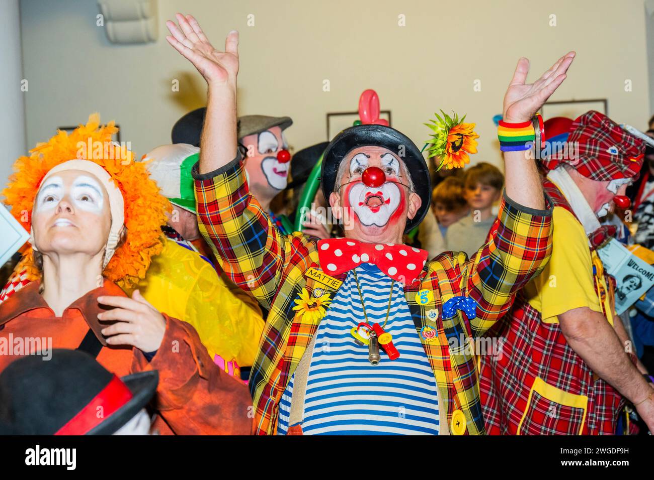 London, UK. 4th Feb, 2024. Mattie leads procedings - Clowns Service ...