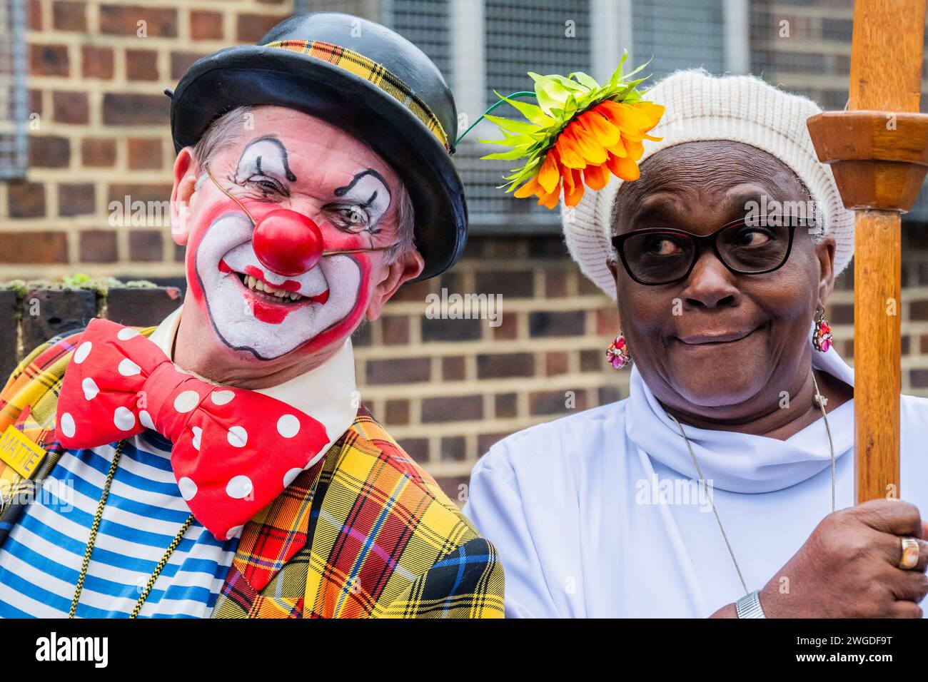 London, UK. 4 Feb 2024. Mattie leads procedings - Clowns Service ...
