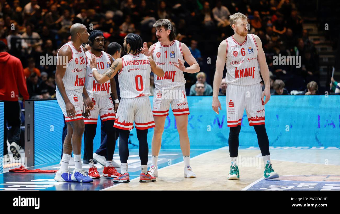 04.02.2024, Basketball Loewen Braunschweig vs. Wuerzburg Baskets ...