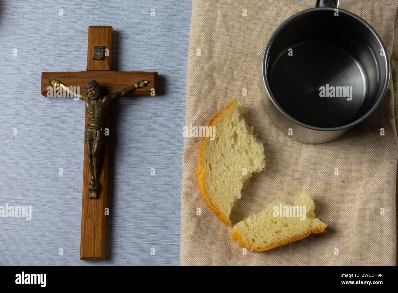 Lent season - Bread, water and bible Stock Photo - Alamy