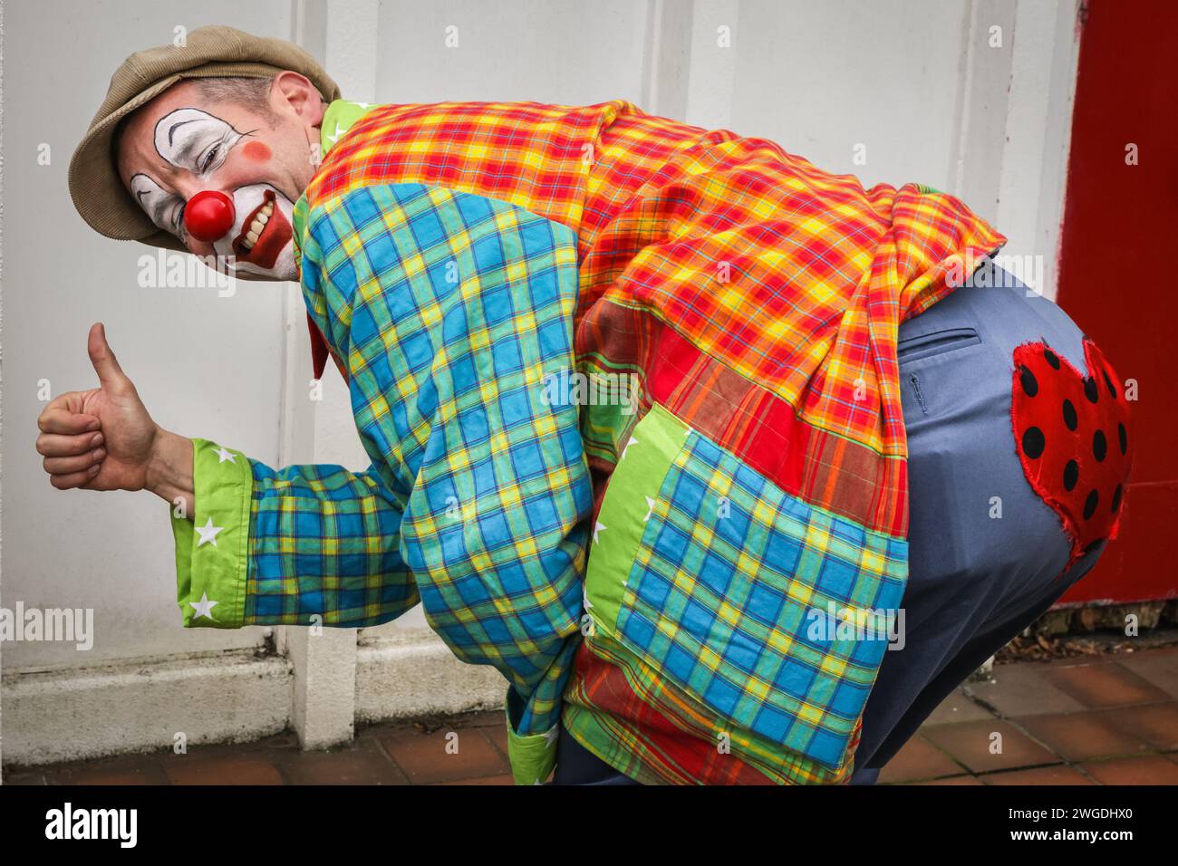 London, UK. 04th Feb, 2024. A German clown from Freiburg has travelled ...