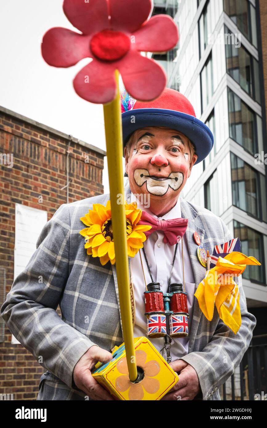London, UK. 04th Feb, 2024. "Professor Crump" before the service ...