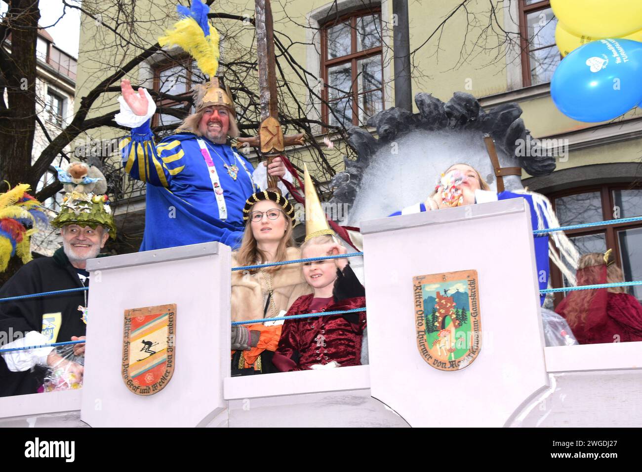 Andre Hartmann Kasimir Damische Ritter Muenchen 04.02.2024 Faschingszug Einfach Fasching ...