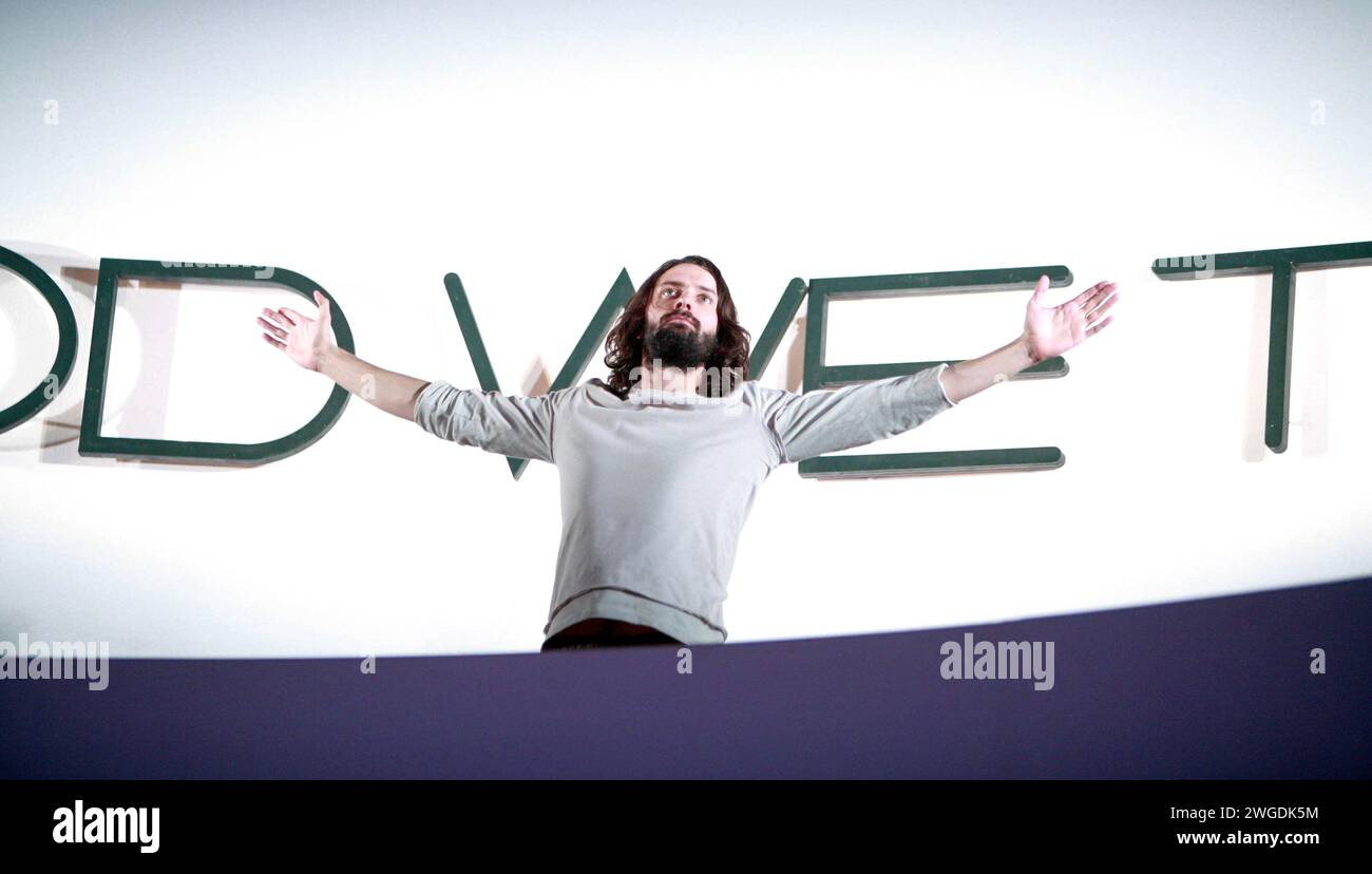 Edward Hogg (Jesus of Nazareth) in THE LAST DAYS OF JUDAS ISCARIOT by ...