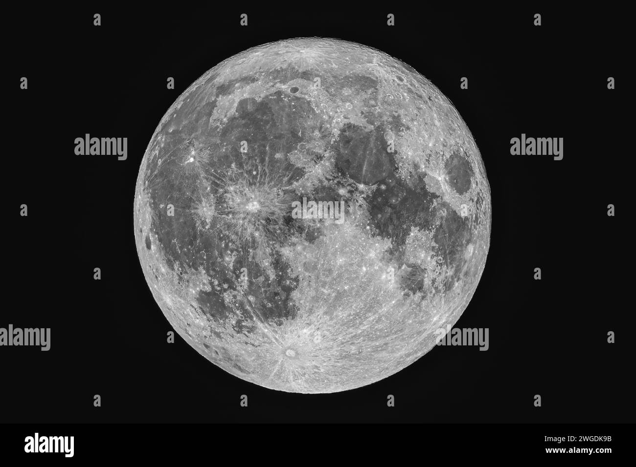 Very high resolution Full Moon. Pitch black sky, and plenty of room for ...