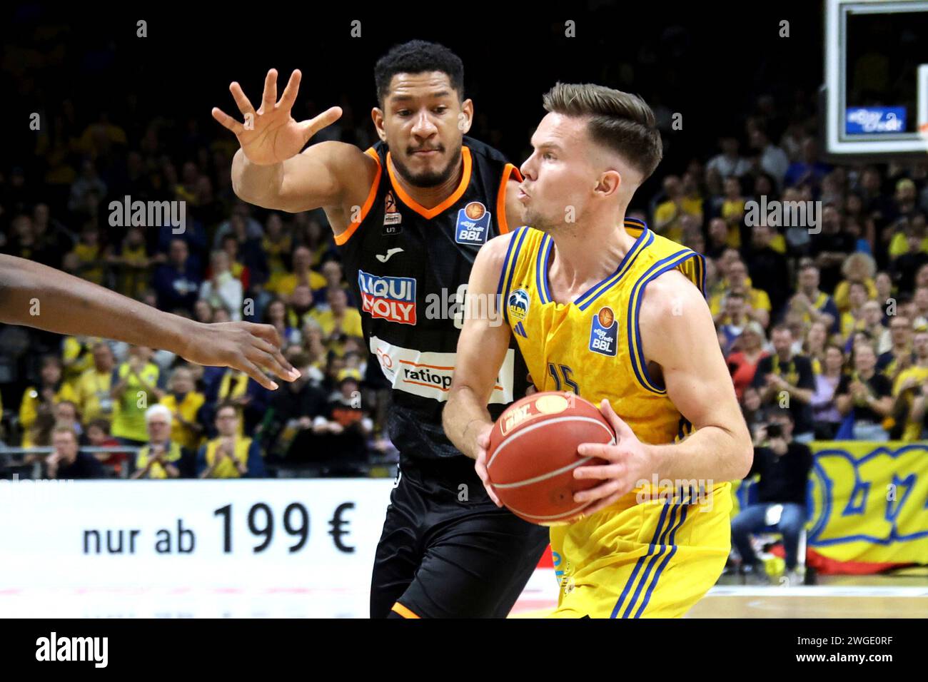 Berlin, Deutschland. 04th Feb, 2024. 04.02.2024, Mercedes-Benz-Arena ...