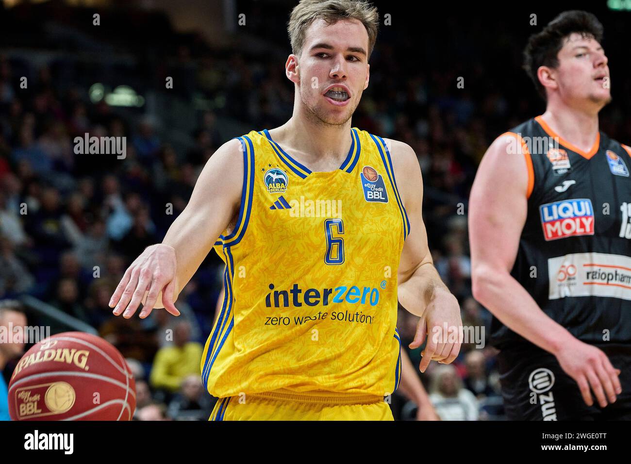 Berlin, Deutschland. 04th Feb, 2024. Malte Delow (Alba Berlin, #06 ...