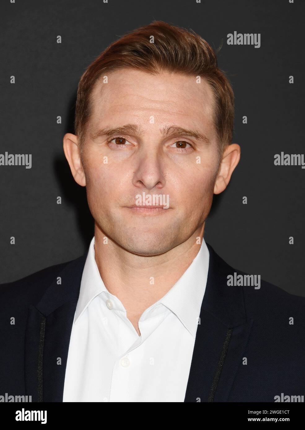 LOS ANGELES, CALIFORNIA - FEBRUARY 03: Kevin Thoms arrives at the ...