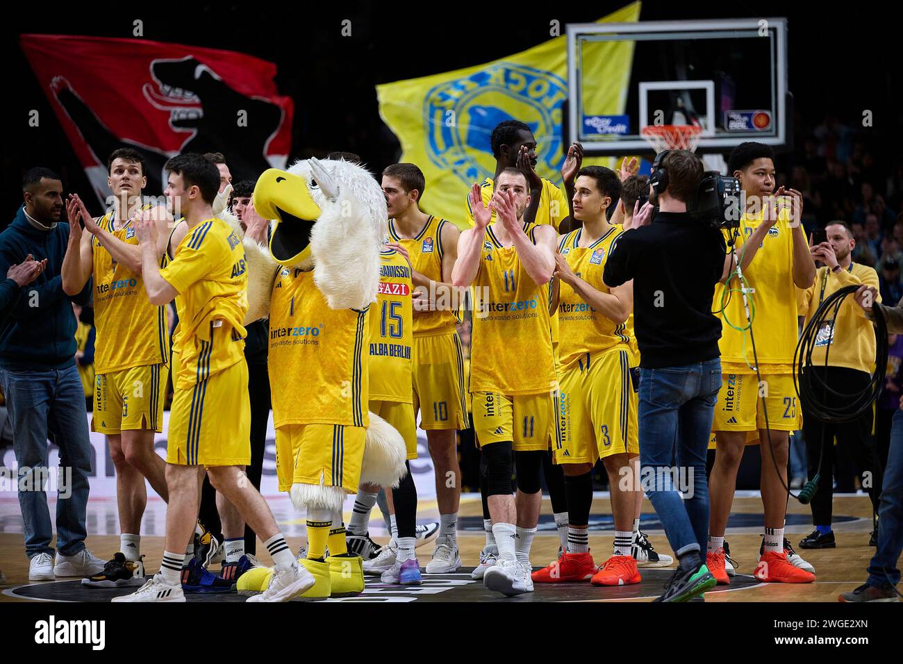 Berlin, Deutschland. 04th Feb, 2024. Alba jubelt ueber Sieg, GER, ALBA ...