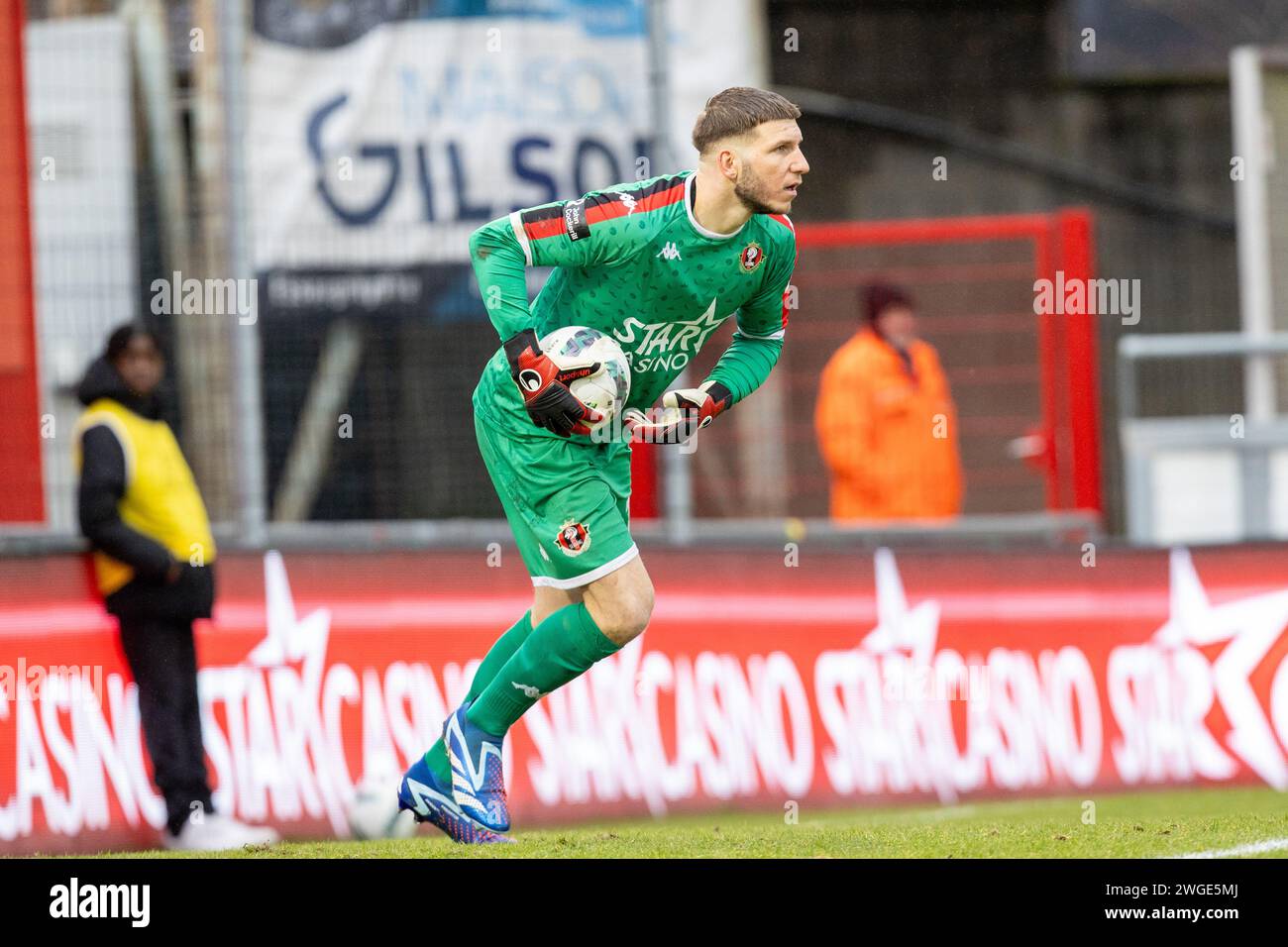 Seraing, Belgium. 04th Feb, 2024. MARGUERON Lucas goalkeeper of RFC ...