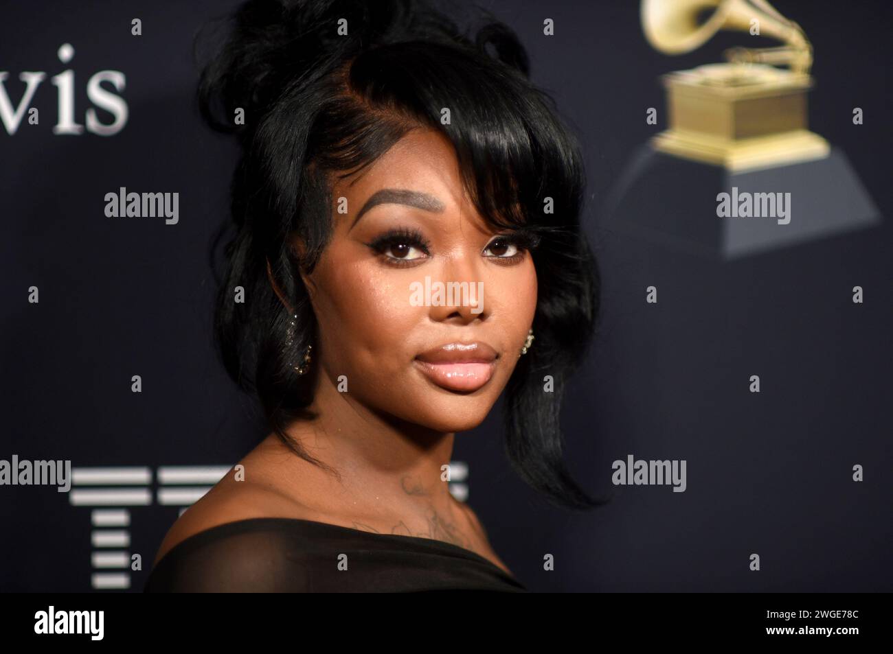 Summer Walker arrives at the Pre-Grammy Gala on Saturday, Feb. 3, 2024 ...