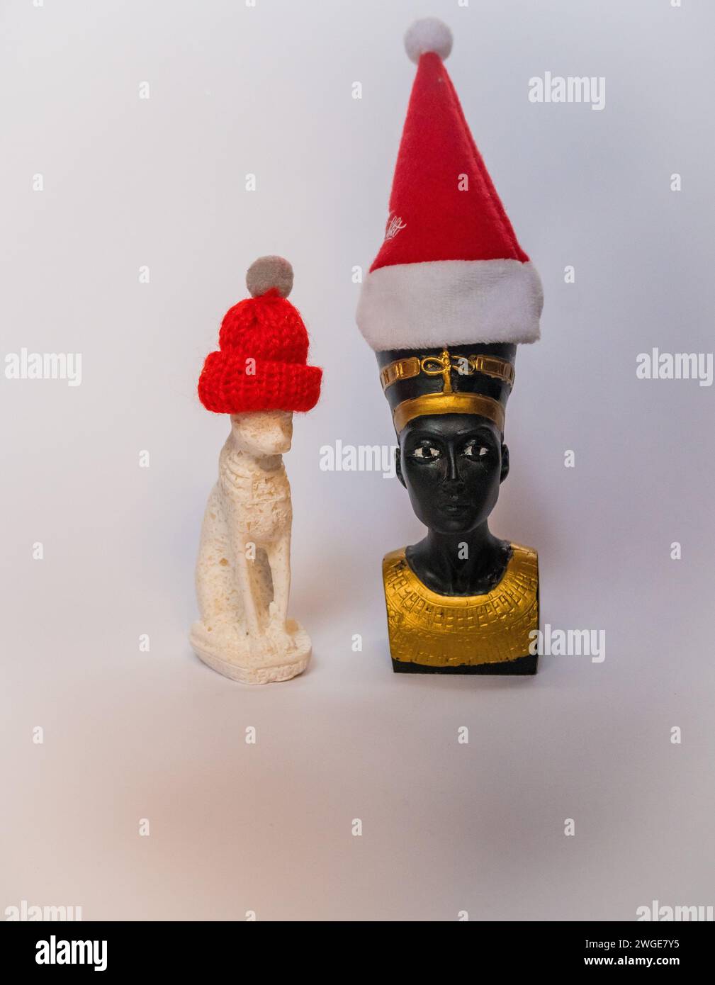 Cat sphinx hat hi-res stock photography and images - Alamy