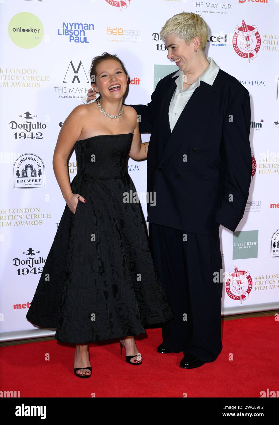 Molly manning walker and mia mckenna bruce hi-res stock photography and ...