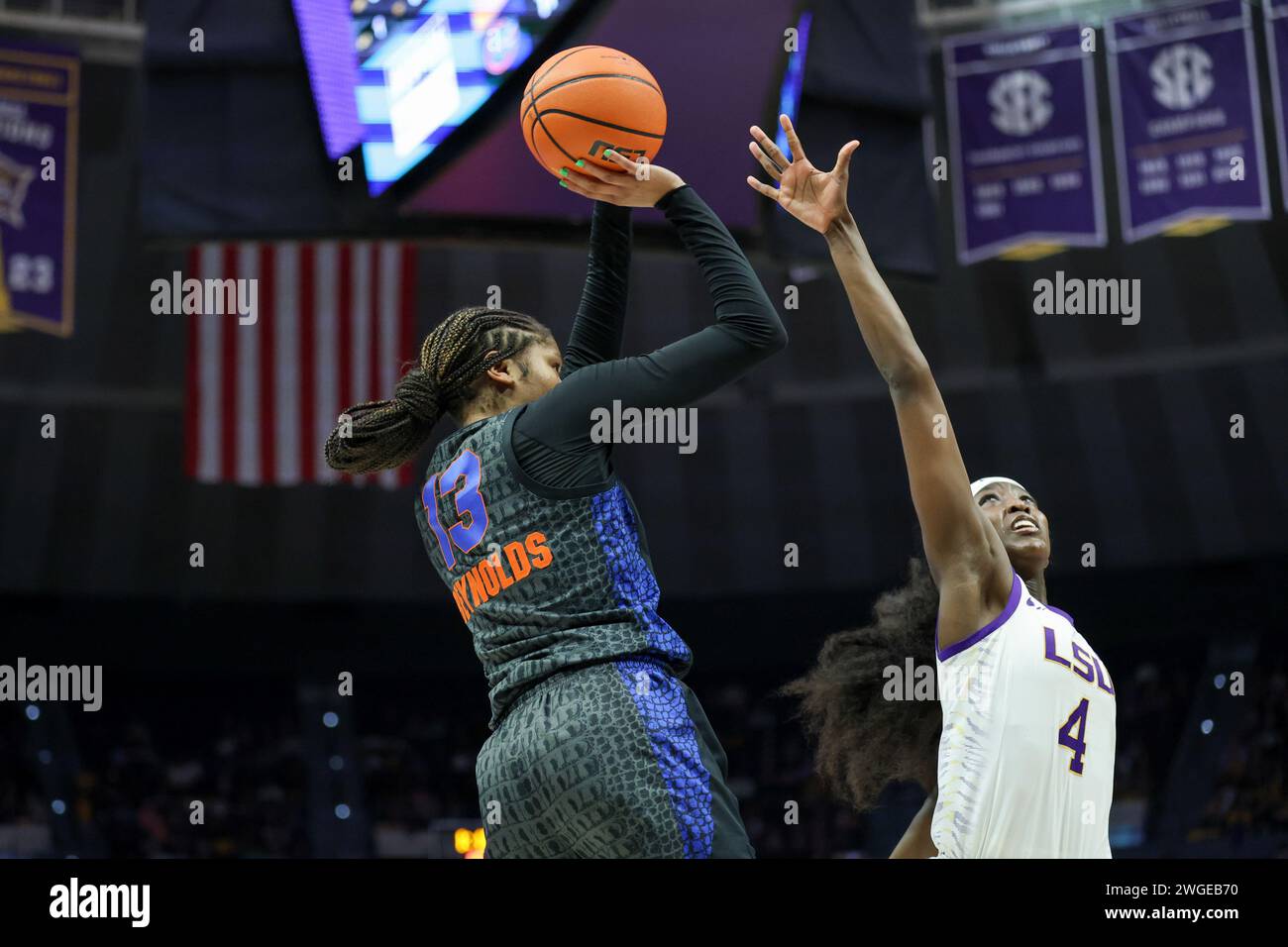 Baton Rouge, LA, USA. 04th Feb, 2024. Florida's Laila Reynolds (13 ...