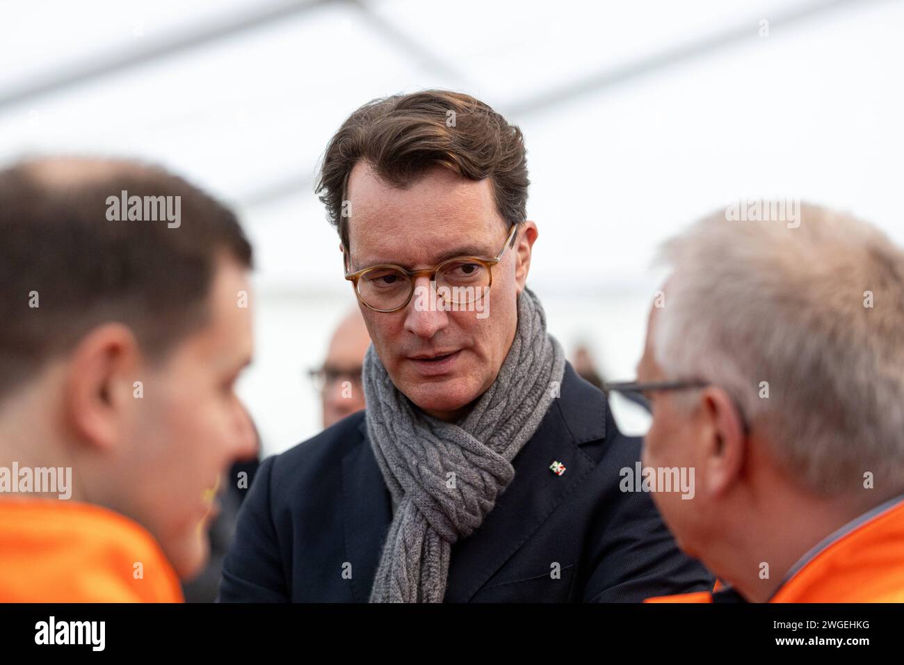 NRW Ministerpräsident Hendrik WÜST CDU mit Michael GÜNTNER Autobahn ...